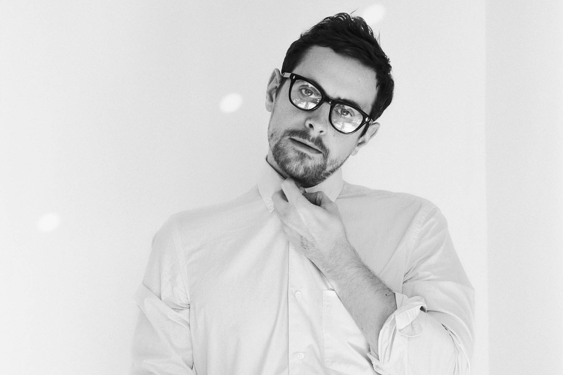 Interview: Thomas Dozol : Never Apart