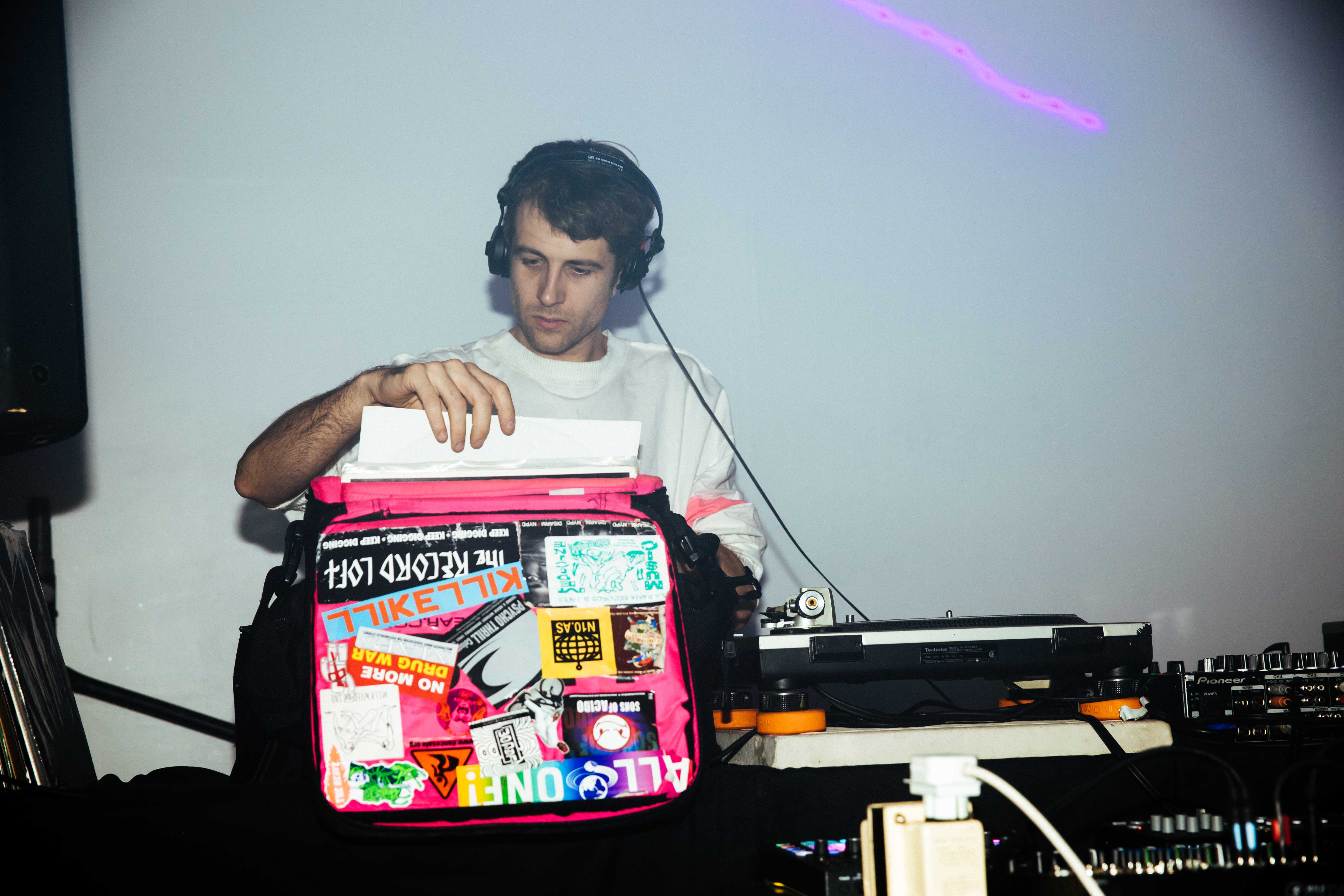 NVA Podcast: anabasine : Never Apart