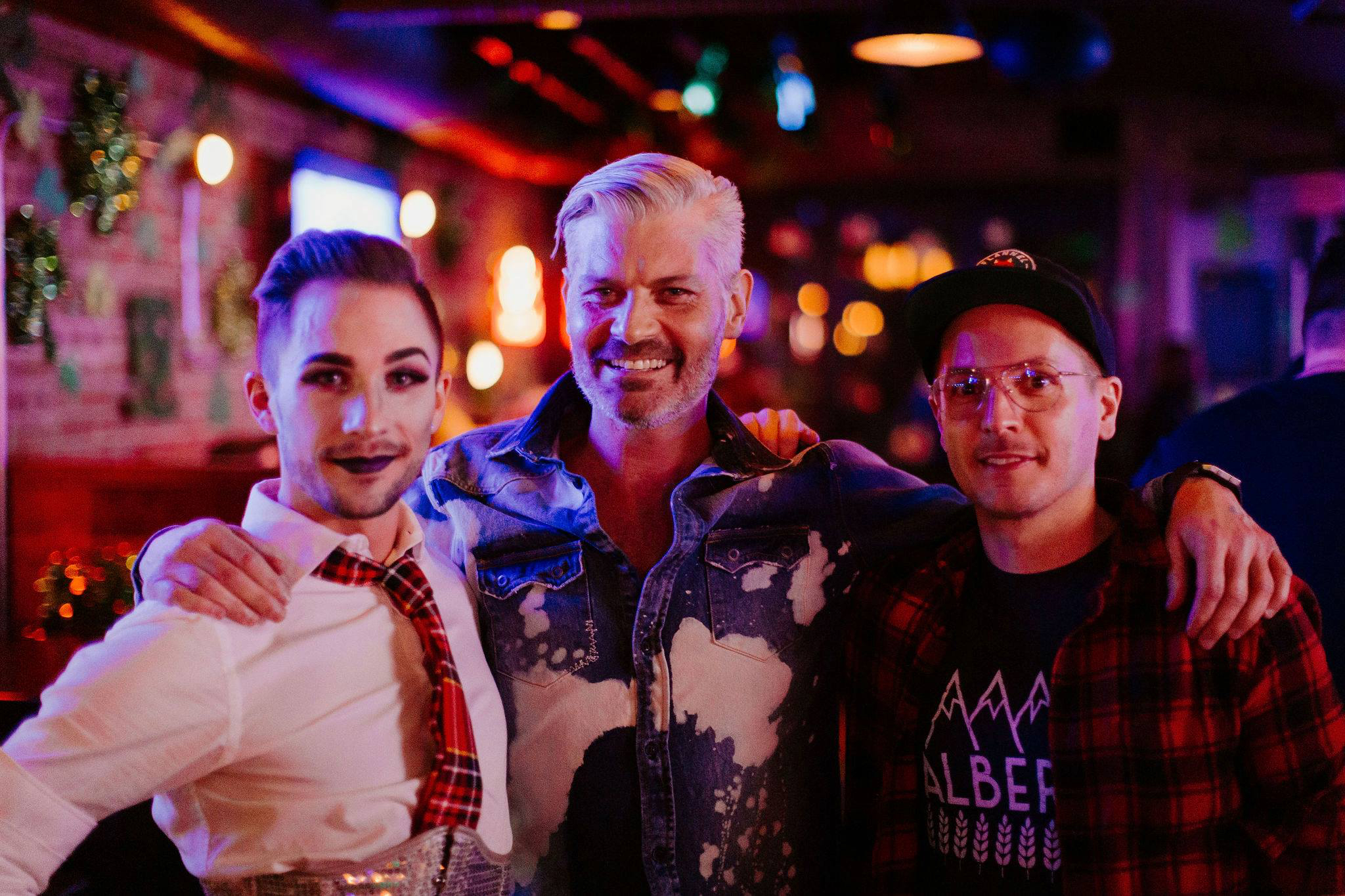 Radio Never Apart Episode 7: Sean Thompson : Never Apart